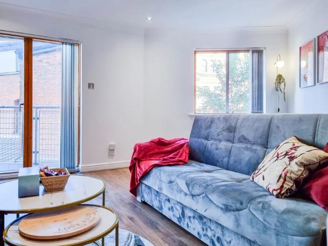 2 Bed Flat, Great Bridgewater Street, M1