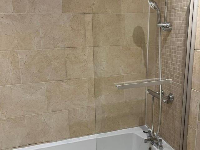 2 Bed Flat, Greyhound Lane, SW16