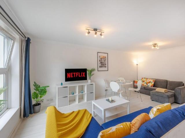 2 Bed Flat, Hackney Road, E2
