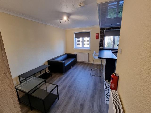 2 Bed Flat, Hanover Court, G1