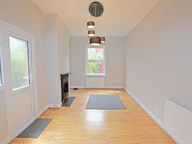 2 Bed Flat, Hawke Park Road, N22