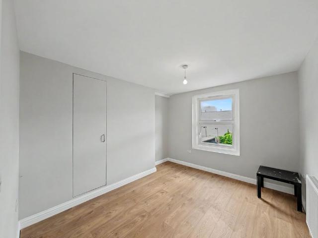 2 Bed Flat, Hermitage Road, N4