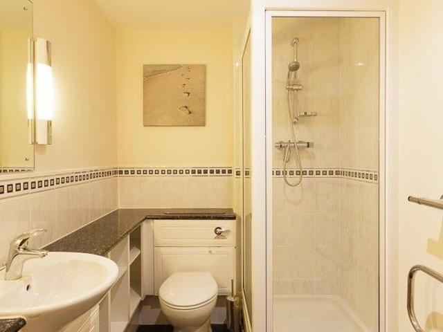 2 Bed Flat, Heritage Court, B18