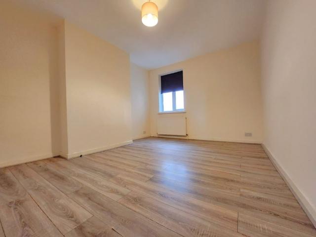 2 Bed Flat, High Road Leyton, E10