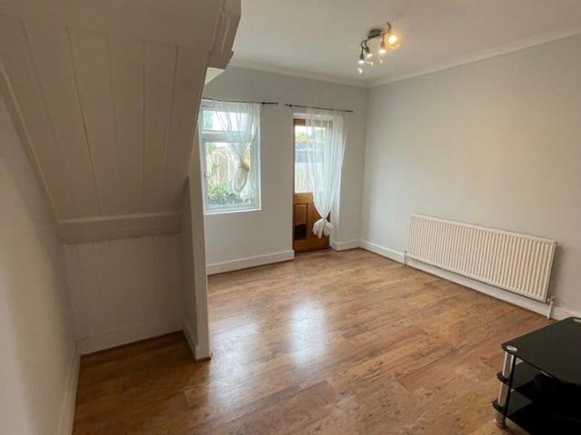 2 Bed Flat, Higham Hill Road, E17