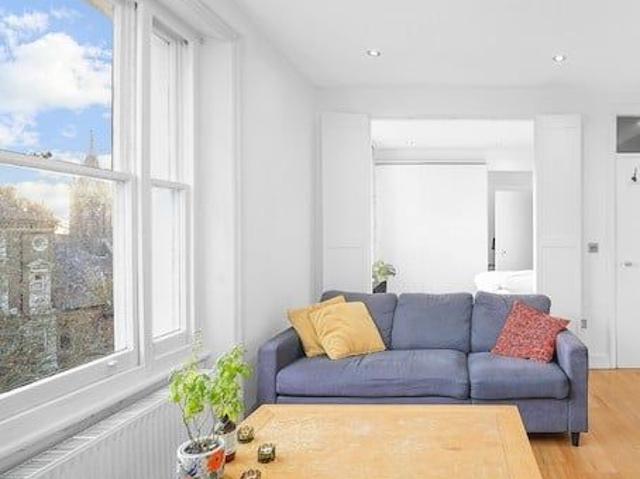 2 Bed Flat, Hilltop Court, NW8