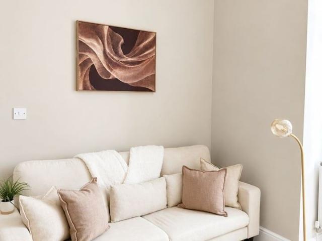 2 Bed Flat, Hillmarton Road, N7