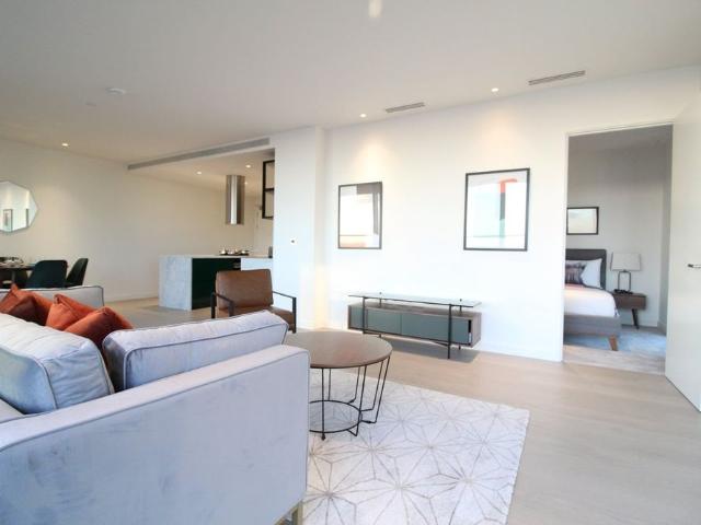 2 Bed Flat, Hobart Building, E14