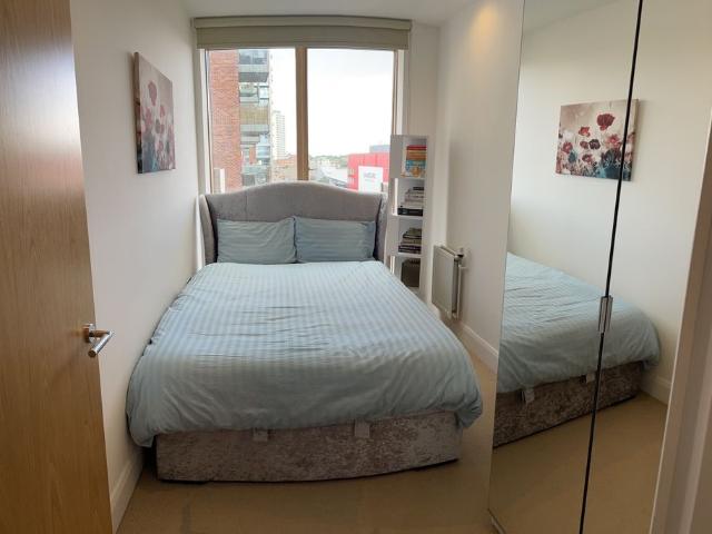 2 Bed Flat, Hoey Court, E3