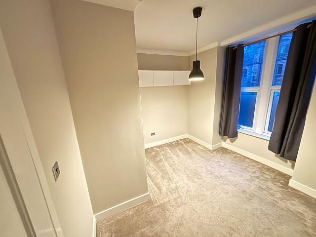 2 Bed Flat, Holmhead Place, G44