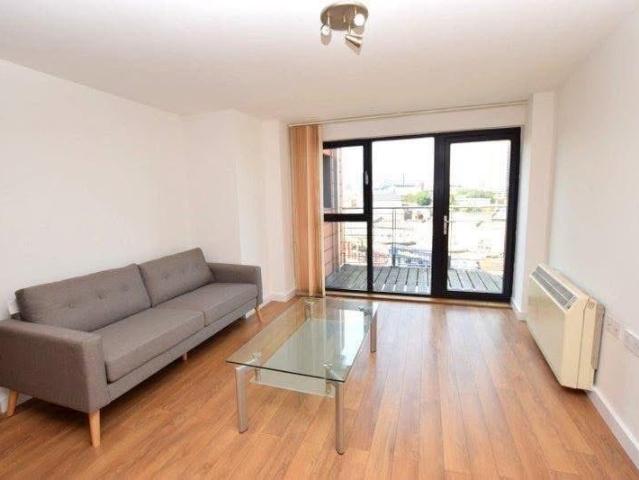 2 Bed Flat, Ibex House, E15