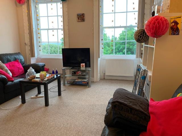 2 Bed Flat, Imperial House, BS8