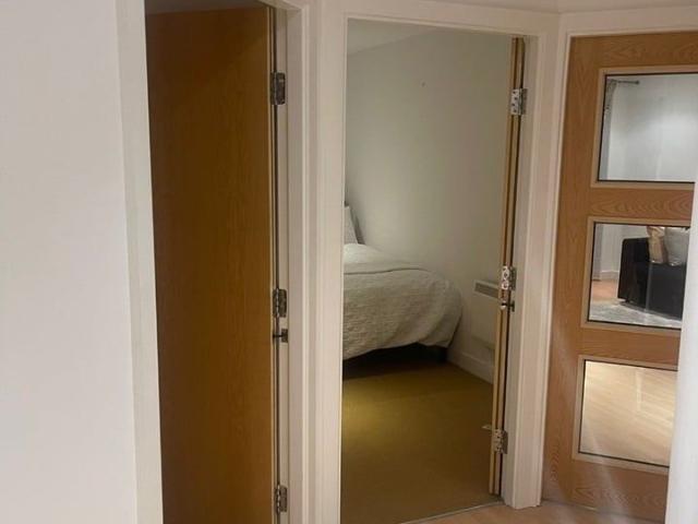 2 Bed Flat, Imperial Point, M50