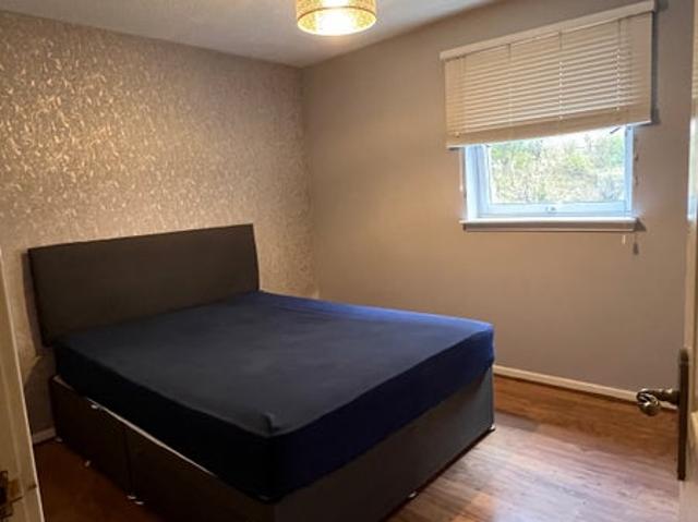 2 bed flat in city centre