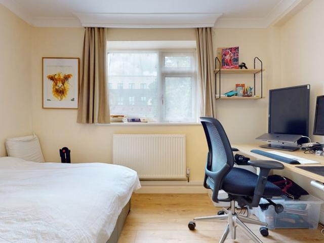 2 bed flat, in Lisson Grove area