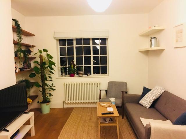 2 Bed flat in Whitechapel