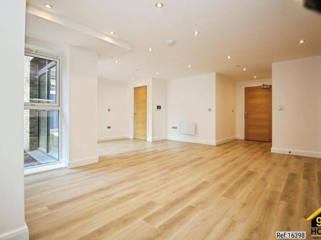 2 bed Flat in 28 Richmond Hill Approach, Leeds, LS9 8GS