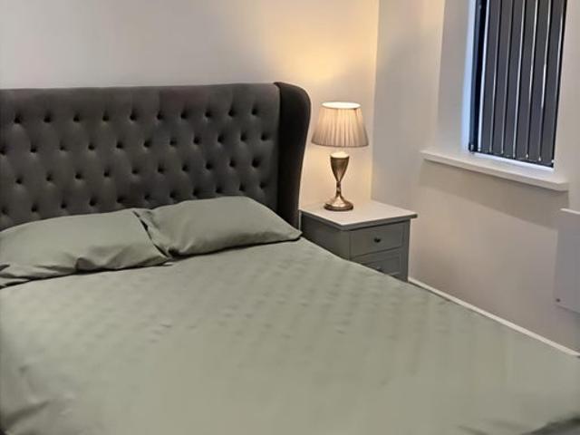 2 Bed Flat is available for rent S3 8LB