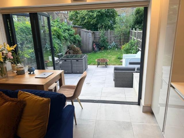 2 Bed Flat, Jackson Road, N7