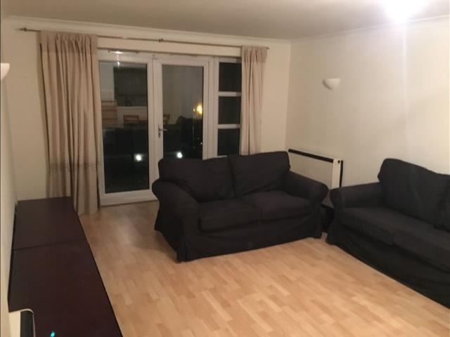 2 Bed Flat, Jardine Road, E1W