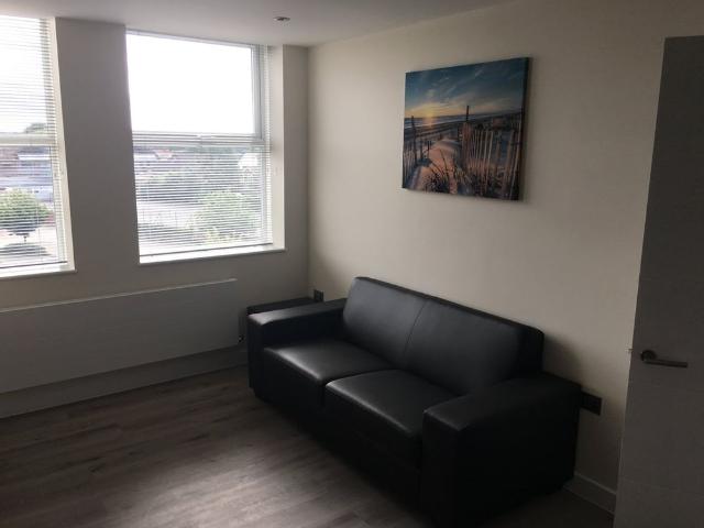 2 Bed Flat, Jenga House, HA3