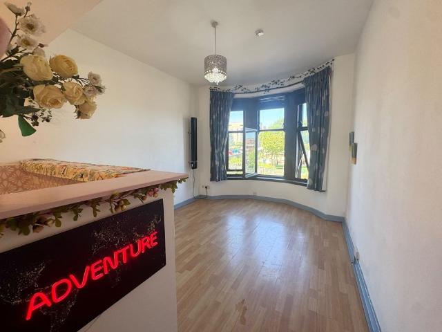 2 Bed Flat, Killearn Street, G22