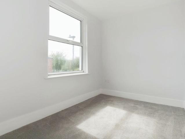 2 Bed Flat, Ludlow Road, SO19