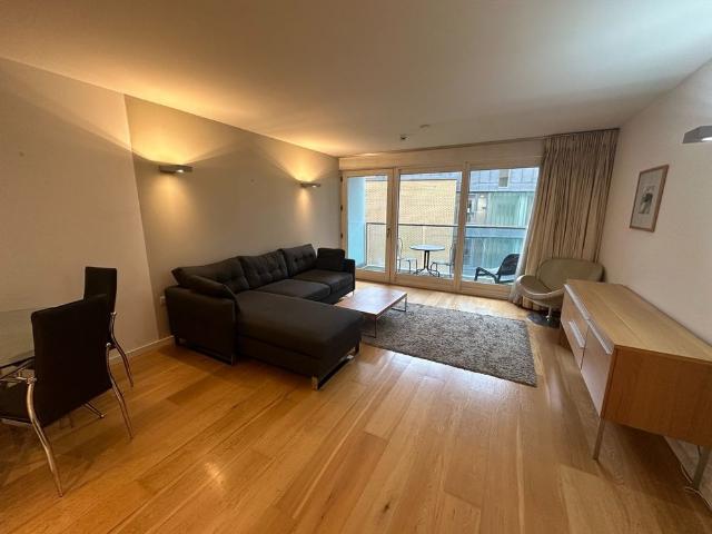 2 Bed Flat, Lumiere Building, M15