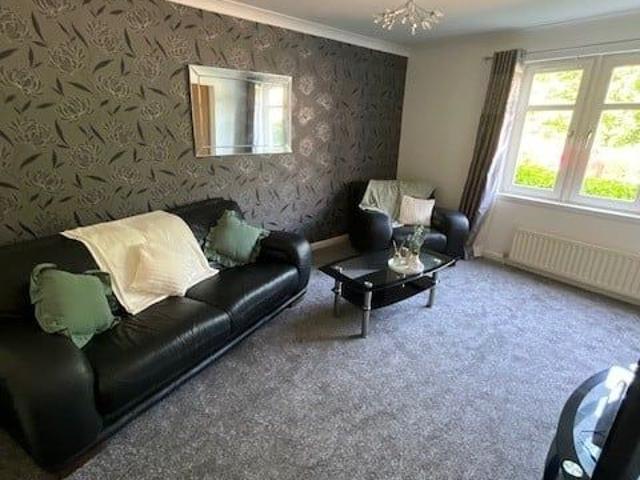 2 Bed Flat, Ladeside, AB22