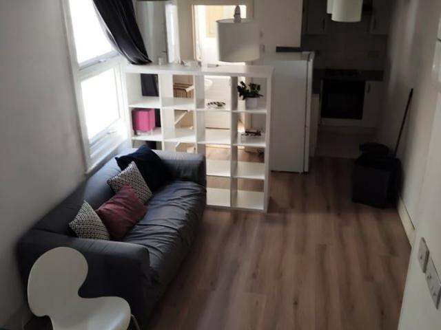 2 Bed Flat, Landor Road, SW9
