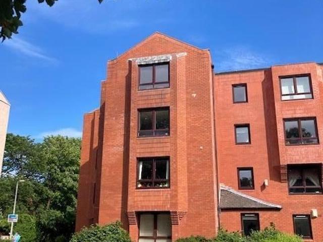 2 Bed Flat, Langlands Court, G51