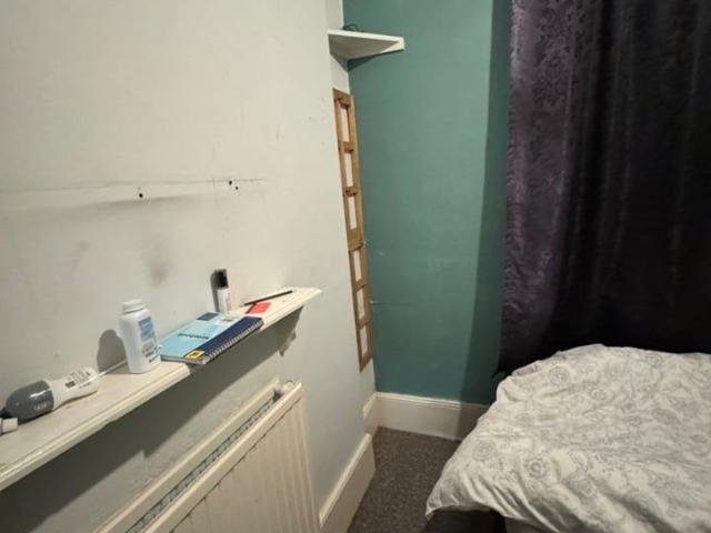 2 Bed Flat, Lansdowne Place, BN3
