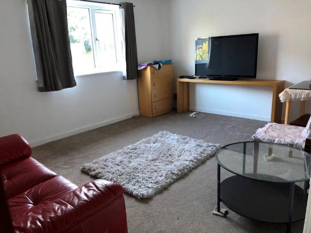 2 Bed Flat, Leahurst Court Road, BN1