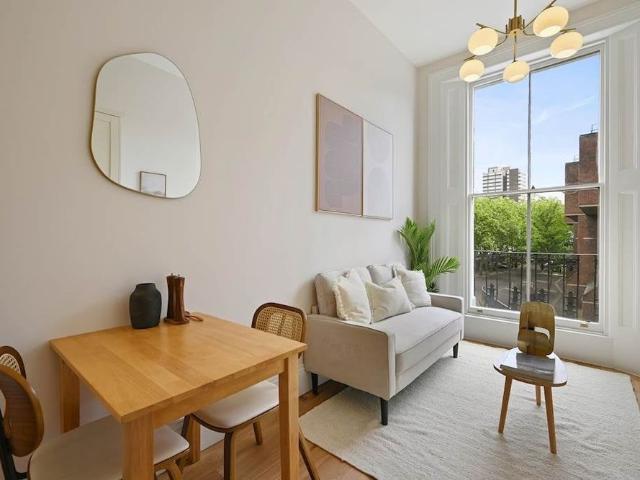 2 Bed Flat, Ledbury Road, W11
