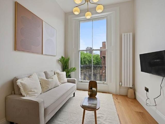 2 Bed Flat, Ledbury Road, W11