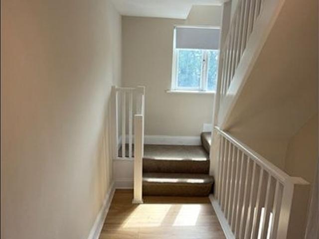 2 Bed Flat, Lee High Road, SE13