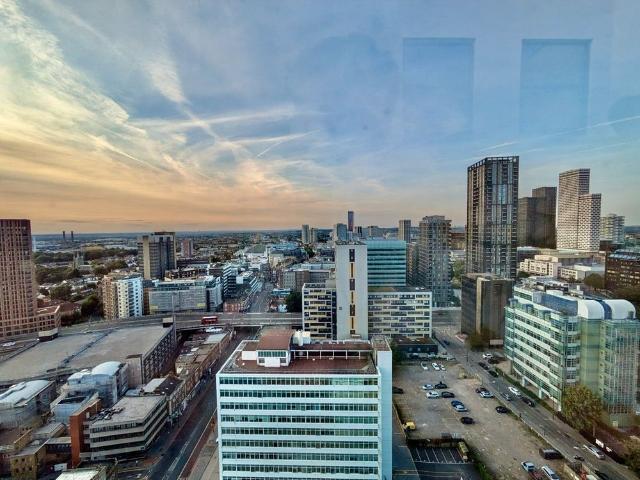 2 Bed Flat, Leon House, CR0