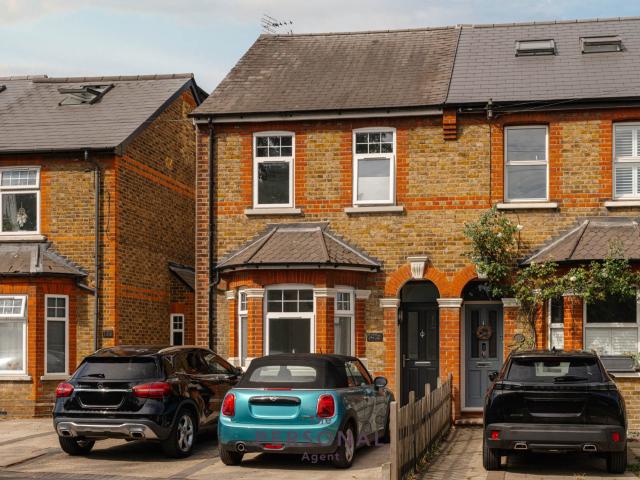 2 bed flat let