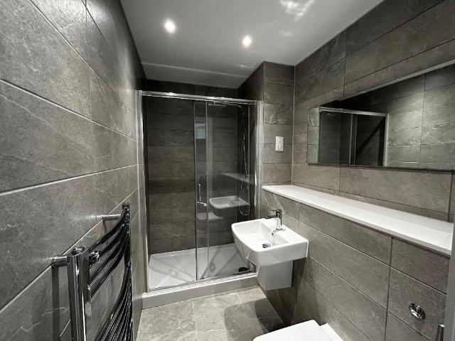 2 Bed Flat, Liverpool City Centre, L1