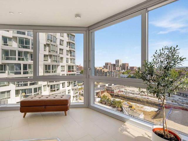 2 bed flat located at Battersea Power Station