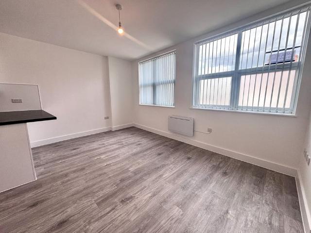 2 Bed Flat, Lodge Causeway, BS16