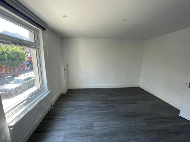 2 Bed Flat, London Road, CR0