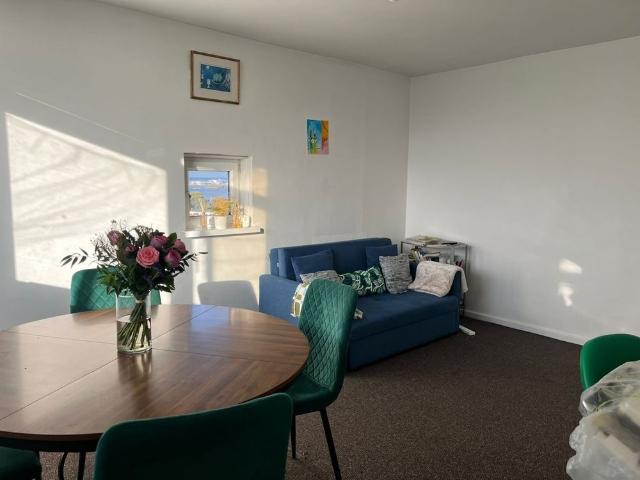 2 Bed Flat, London, SE18