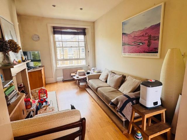 2 Bed Flat, Loraine Road, N7