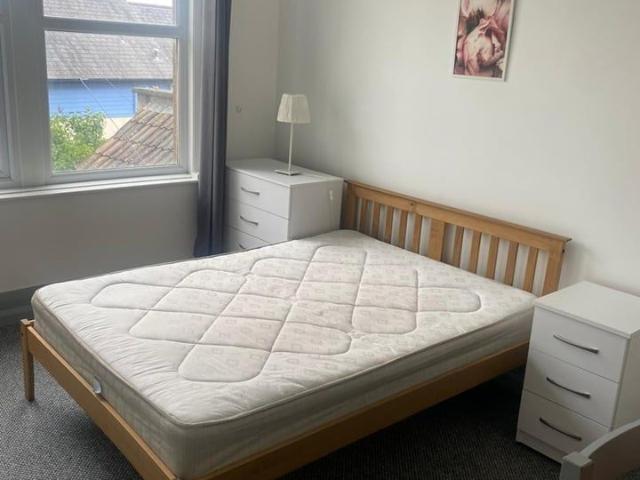 2 Bed Flat, Purton Road, BS7