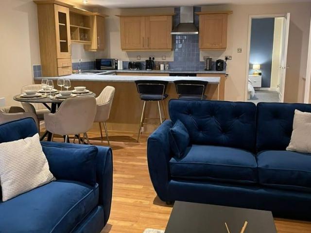 2 Bed Flat, Parkgate, NG1
