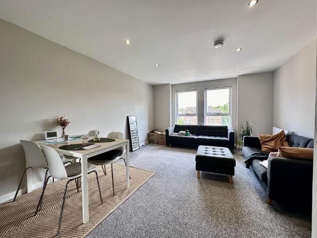 2 Bed Flat, Parkside Terrace, EH16
