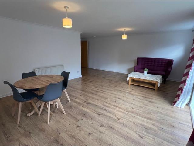 2 Bed Flat, Partick Bridge Street, G11