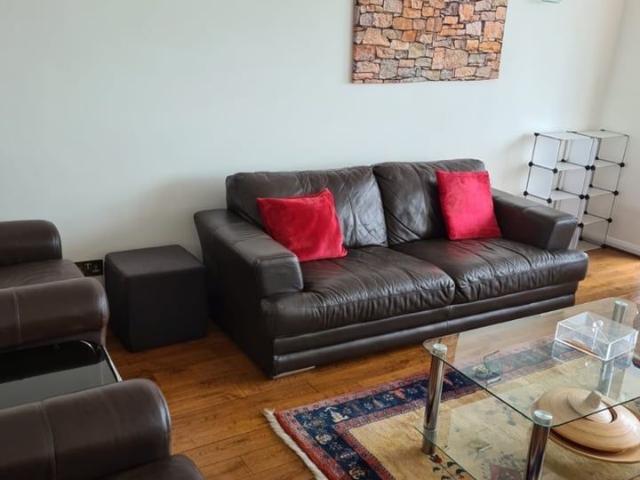 2 Bed Flat, Pier House, SW3