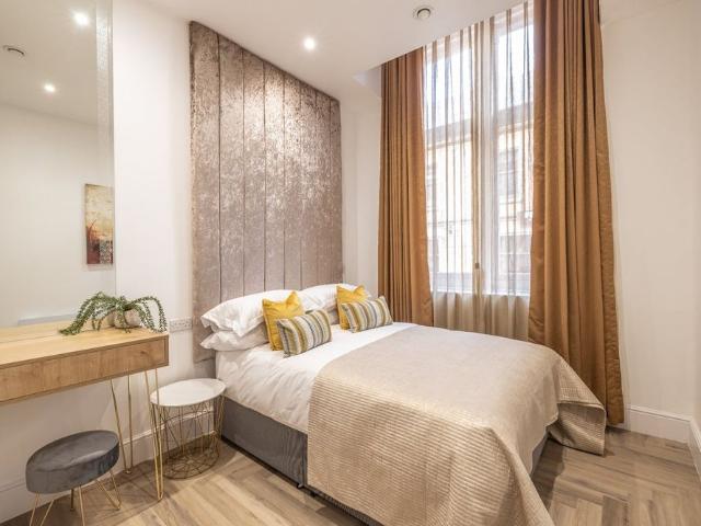 2 Bed Flat, Pocklingtons Walk, LE1